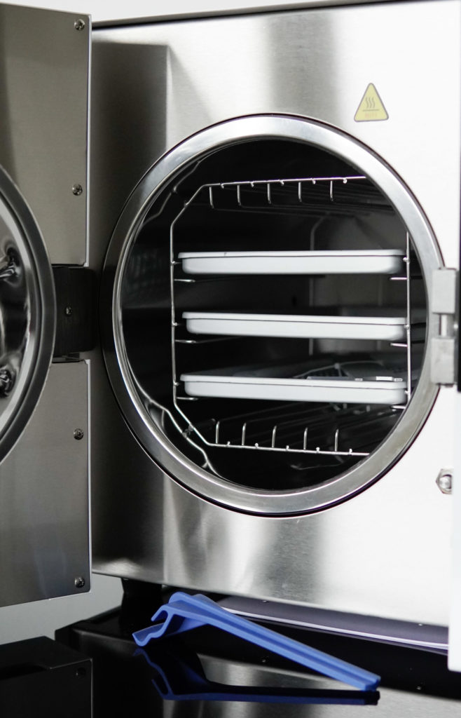 Autoklav 18 Liter mit integriertem Drucker - Frank Kosmetik